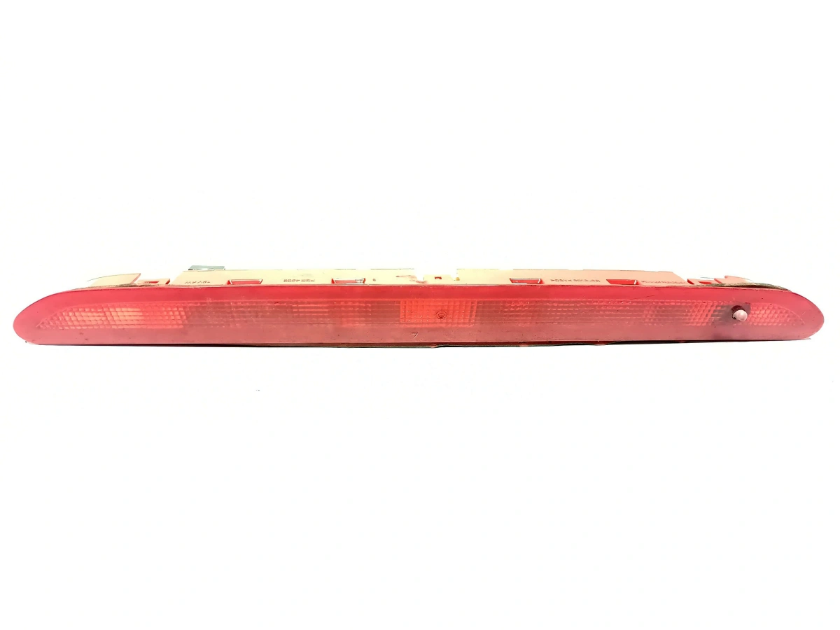 High-level brake light with spray jet 5K0945087B