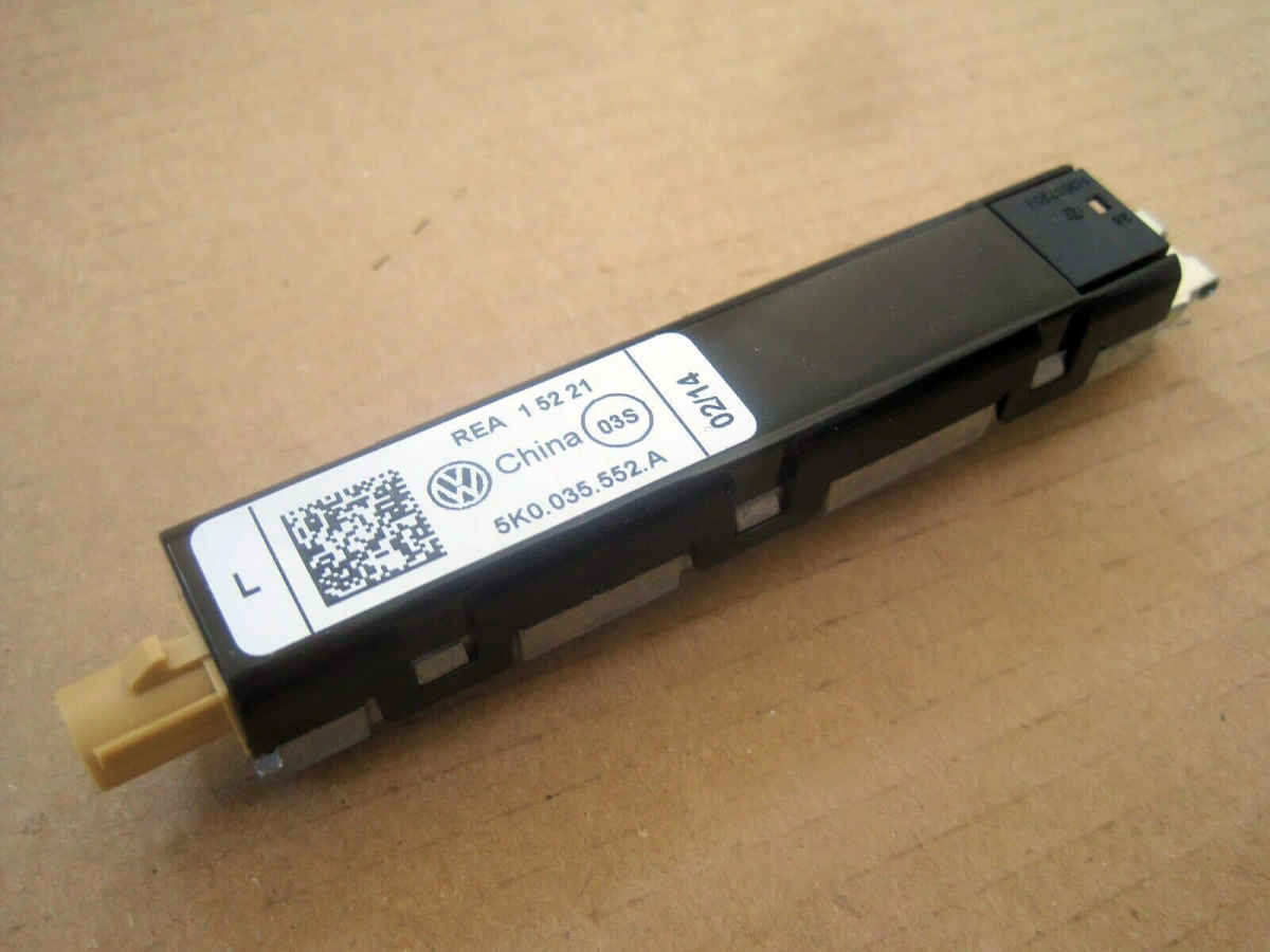 Aerial amplifier 5K0035552A